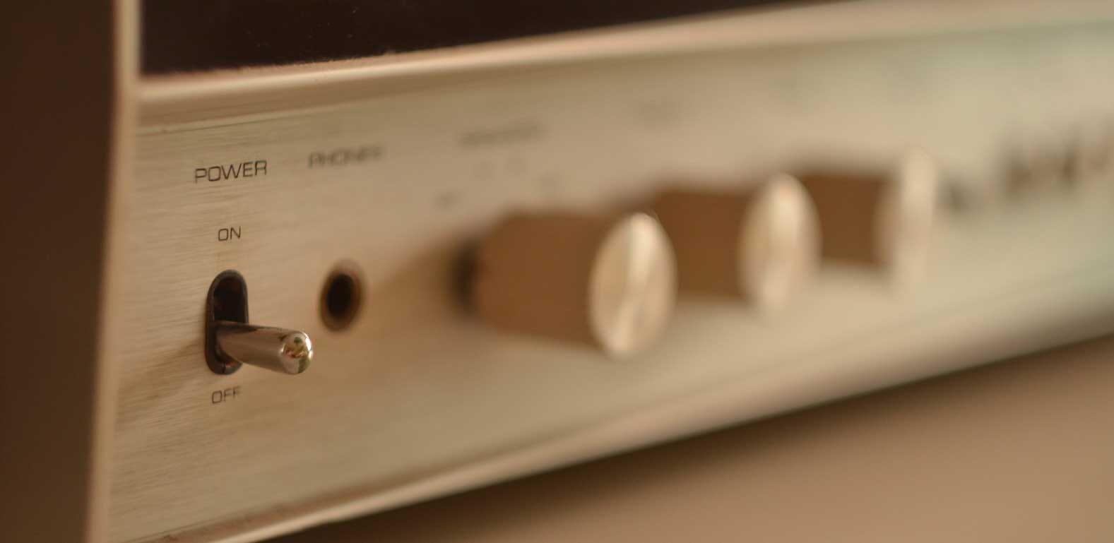 Aural HiFi // Design. In Stereo.