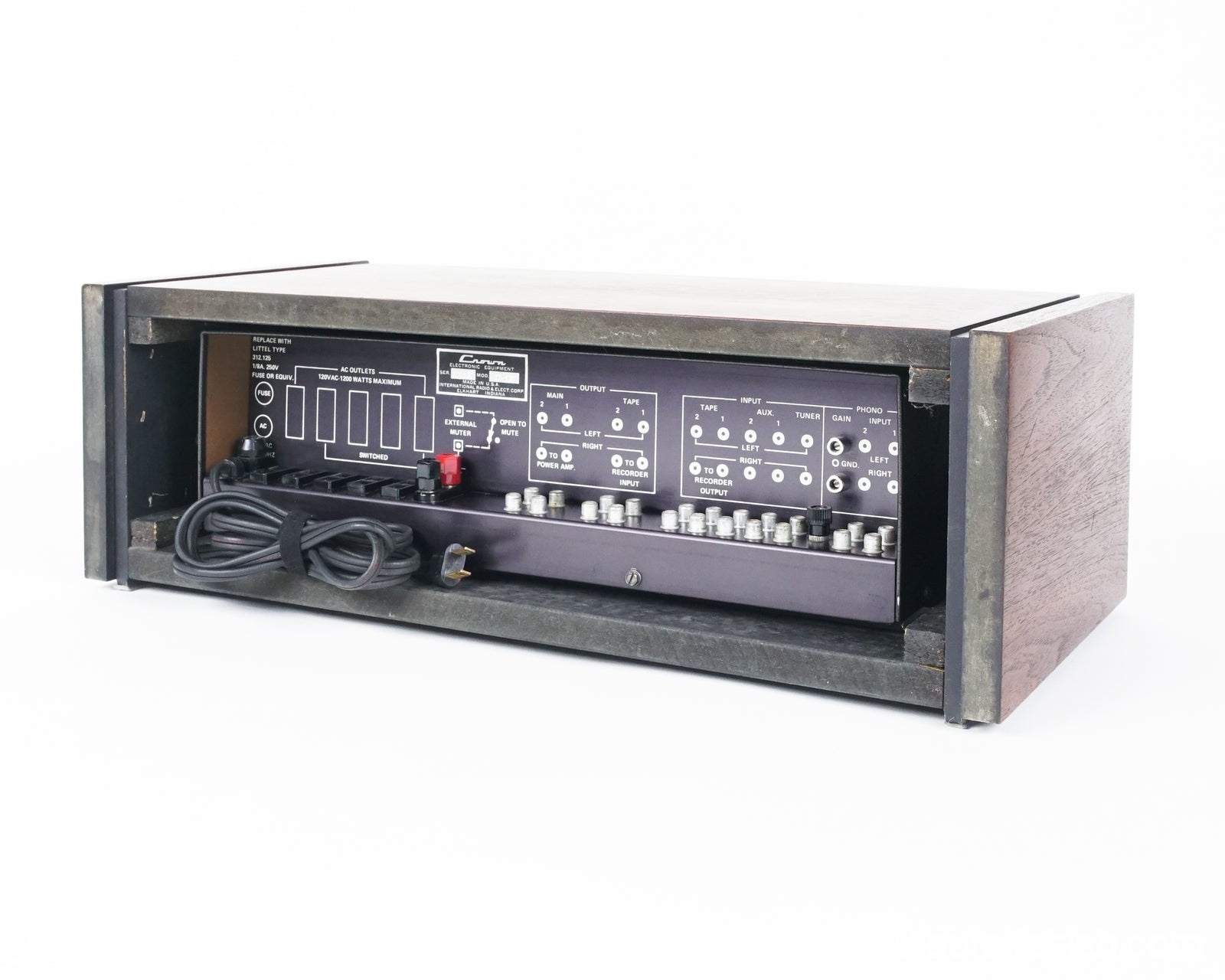 Crown IC 150 // Vintage Solid-State Preamplifier / With Cabinet – AURAL ...