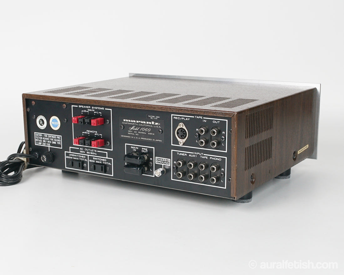 Marantz Model 1060 // Integrated Amplifier / Original Box – AURAL HiFi