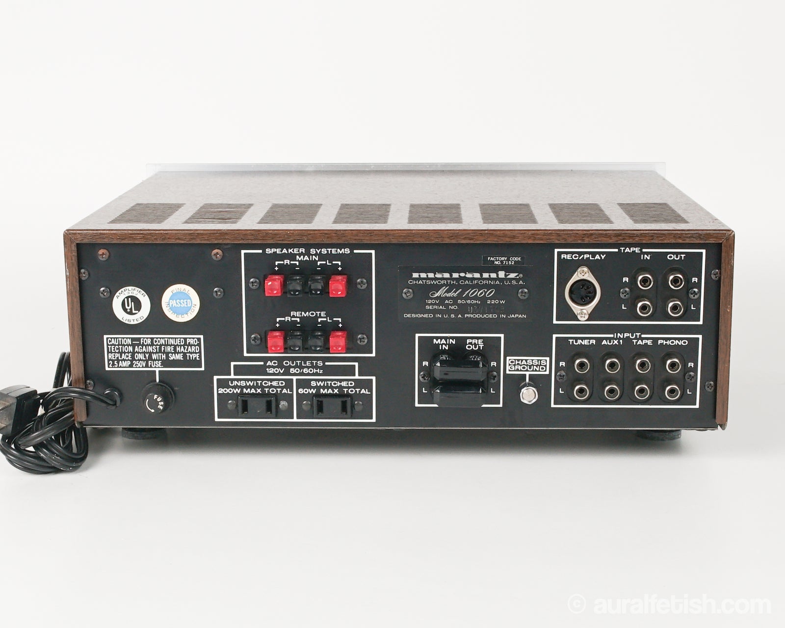 Marantz Model 1060 // Integrated Amplifier / Original Box – AURAL HiFi