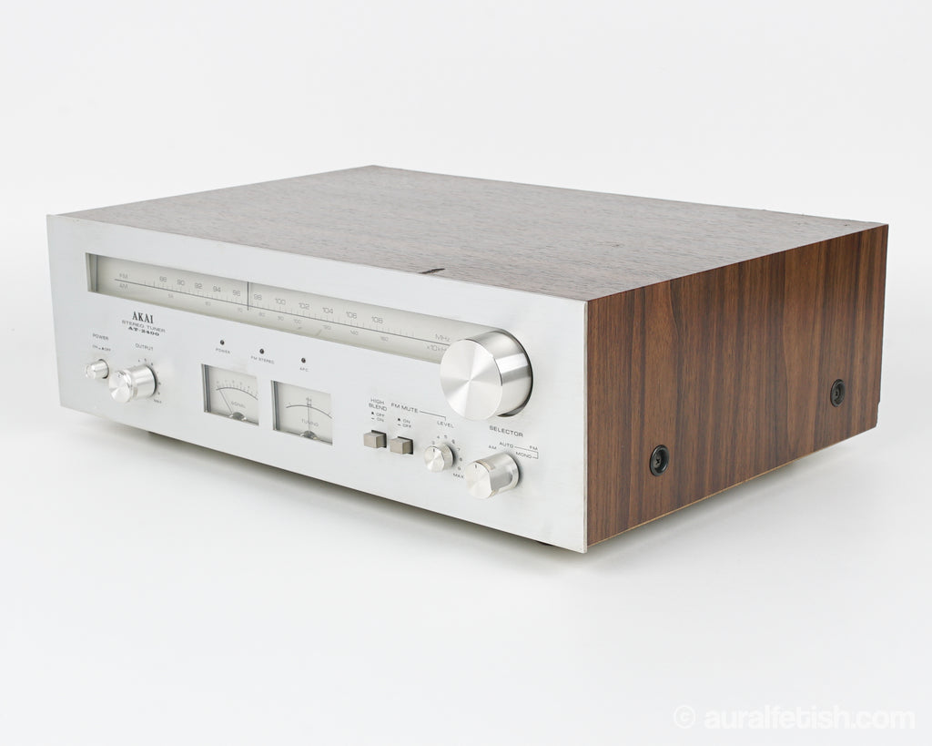 Akai AT-2400 // Stereo Tuner – AURAL HiFi